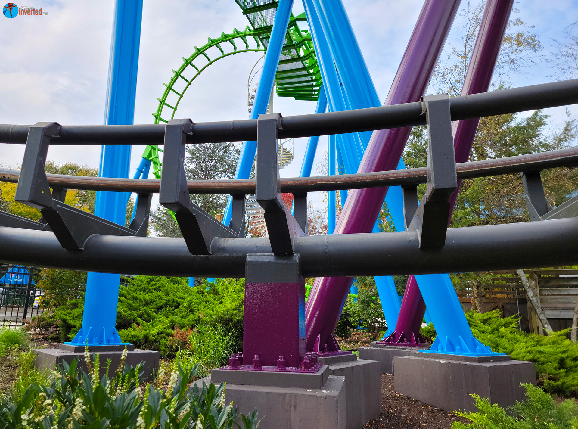 Sidewinder Roller Coaster